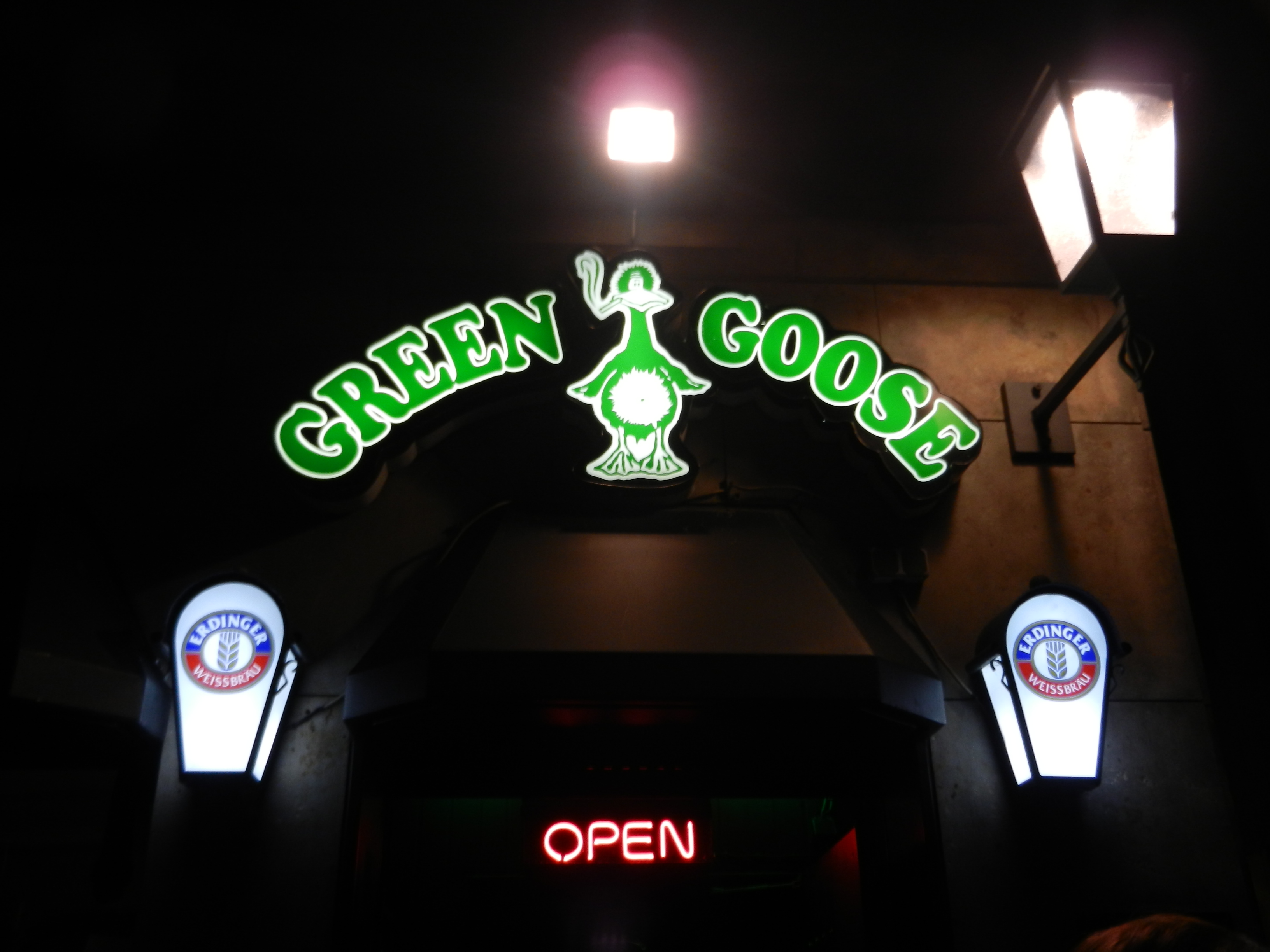 GREEN GOOSE – ARMY BARRACKS