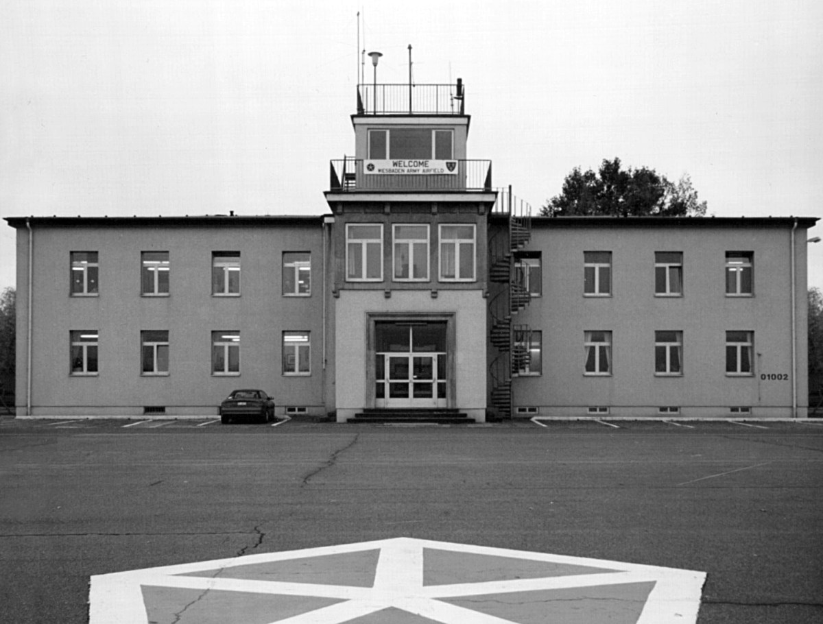 LUCIUS D. CLAY KASERNE – ARMY BARRACKS