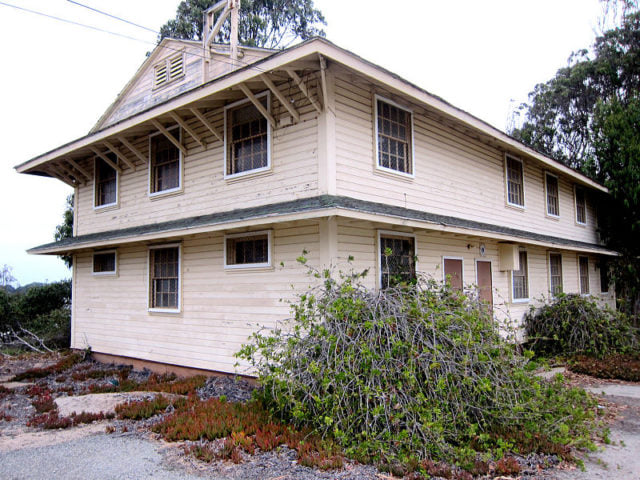 THE FORMER FORT ORD OF CALIFORNIA – ARMY BARRACKS