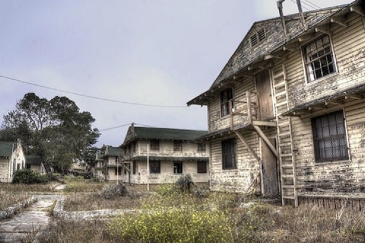 THE FORMER FORT ORD OF CALIFORNIA – ARMY BARRACKS