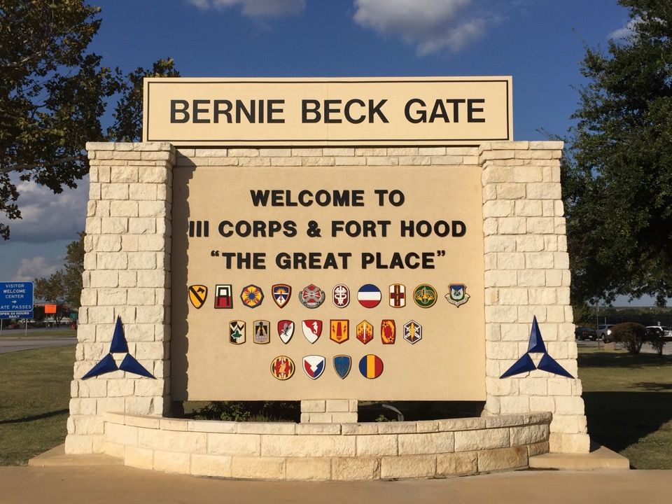 FORT HOOD TEXAS – ARMY BARRACKS