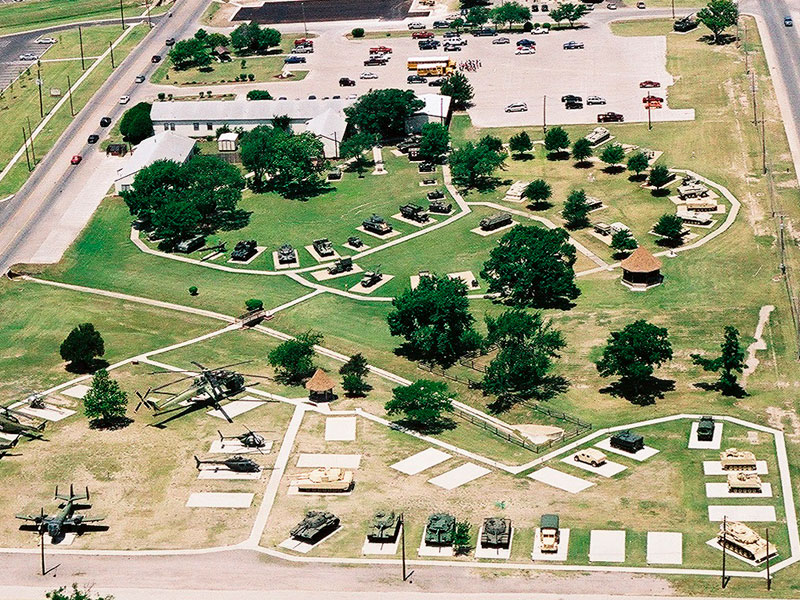 FORT HOOD TEXAS – ARMY BARRACKS