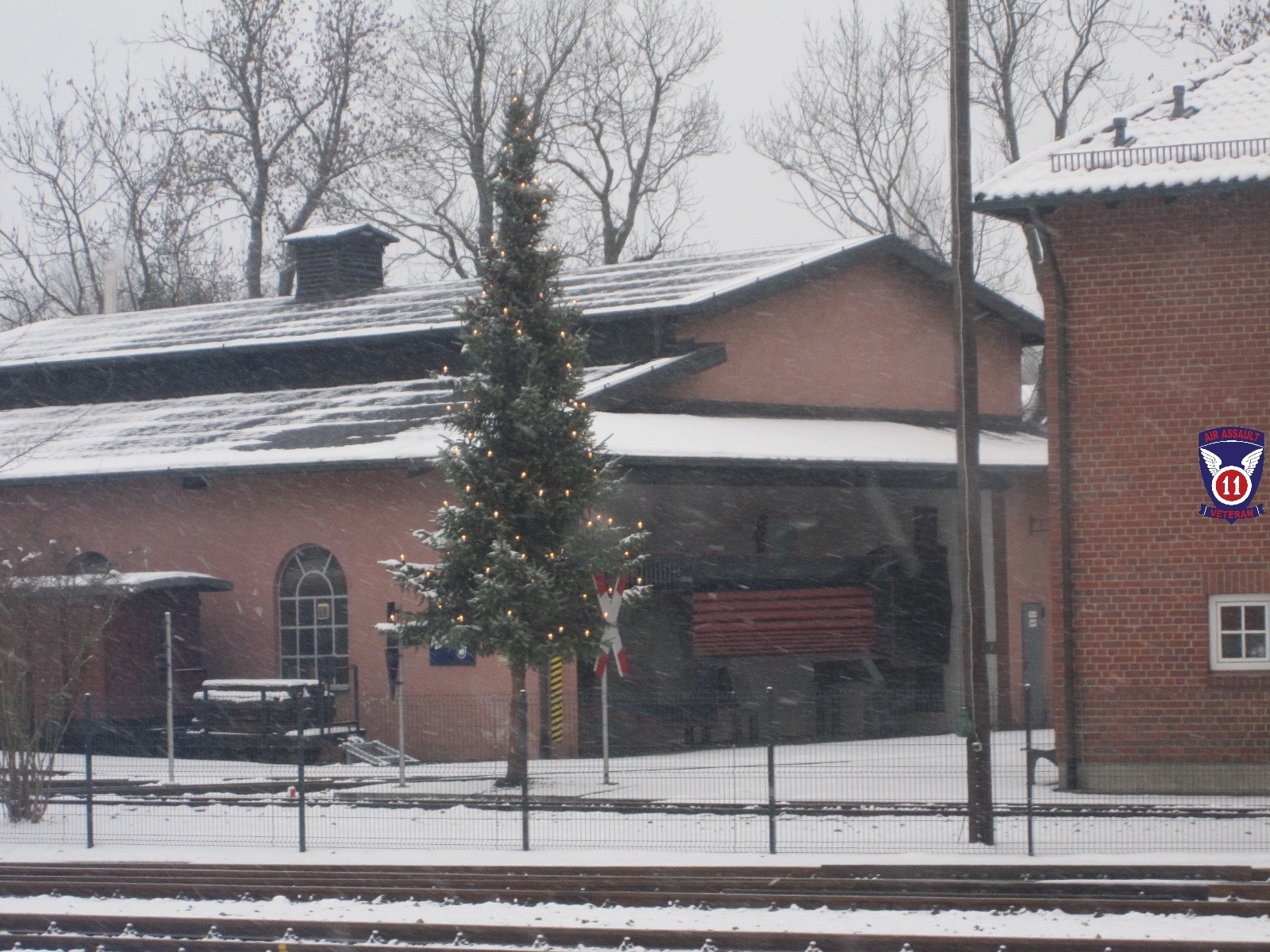 EDDIE PIERCE PHOTOS – ARMY BARRACKS