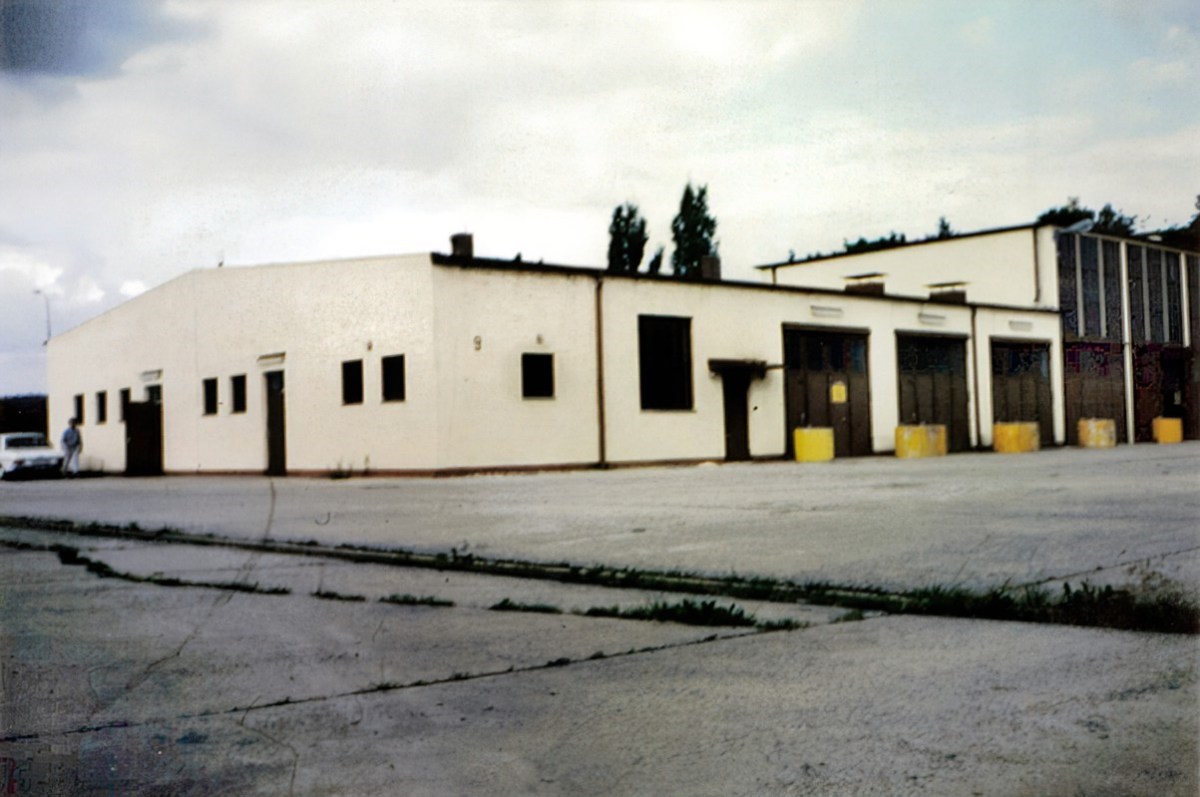 POND BARRACKS – ARMY BARRACKS