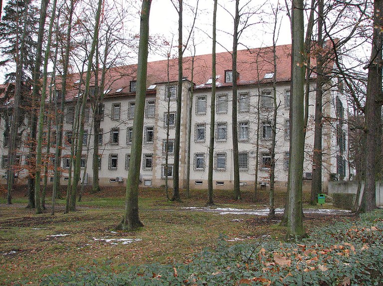 stuttgart – ARMY BARRACKS