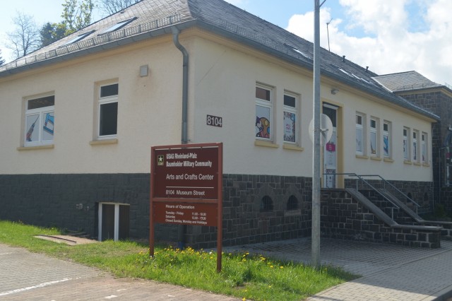 SMITH BARRACKS – ARMY BARRACKS