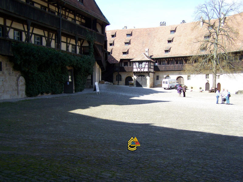 RESIDENCE BAMBERG – ARMY BARRACKS