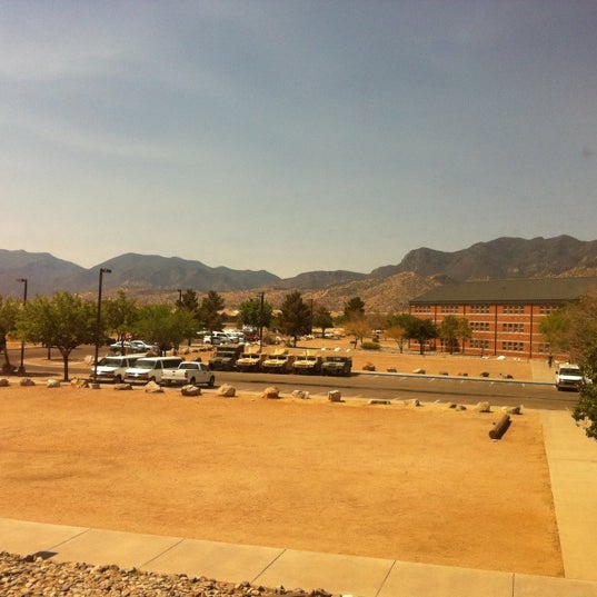 FORT HUACHUCA ARIZONIA – ARMY BARRACKS