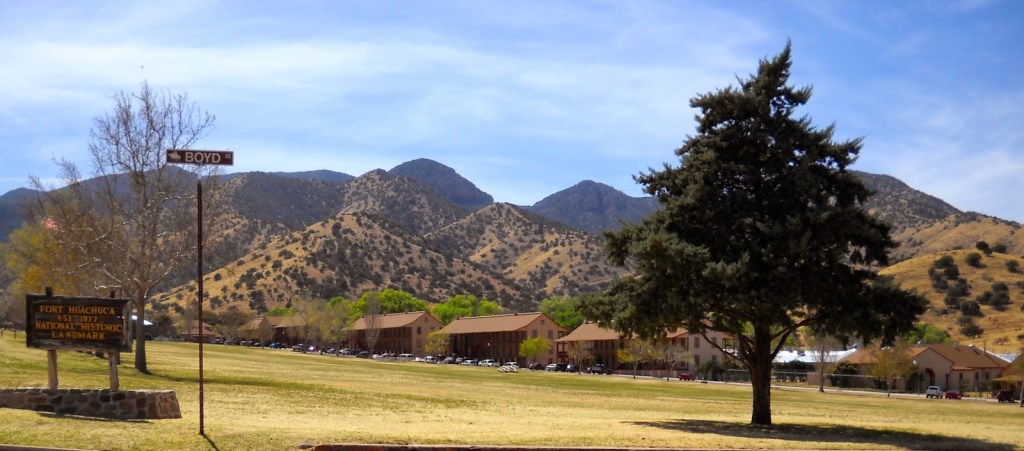 FORT HUACHUCA ARIZONIA – ARMY BARRACKS
