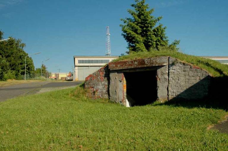 McPHEETERS BARRACKS – ARMY BARRACKS